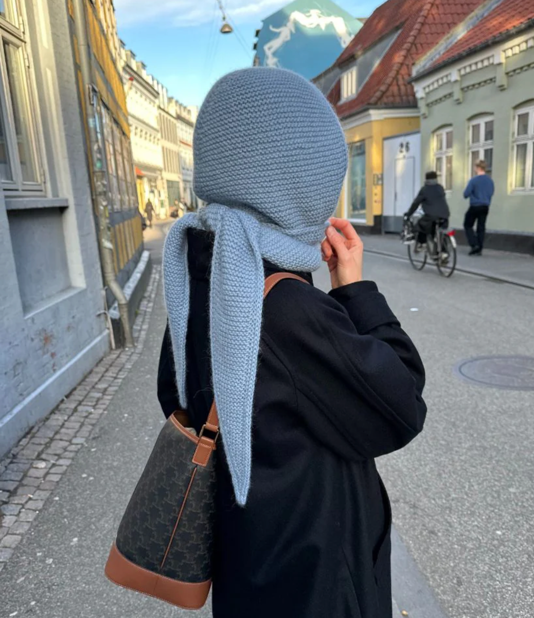 Patrón Sophie Hood – Knit & Chain